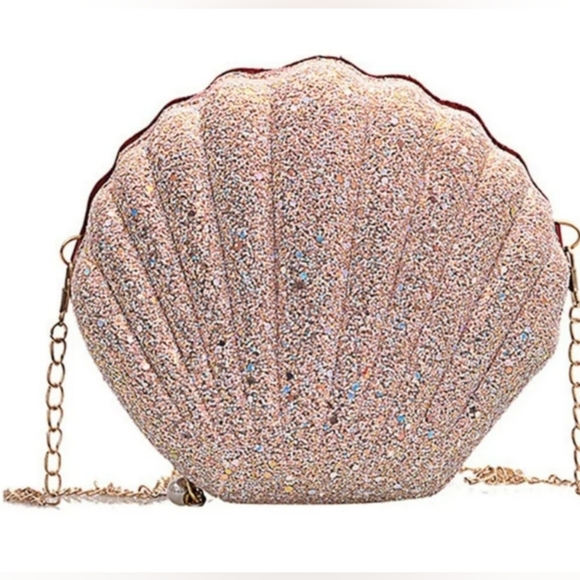Clan bag | Bags | Pink Iridescent Glitter Seashell Sea Shell Purse Bag ...